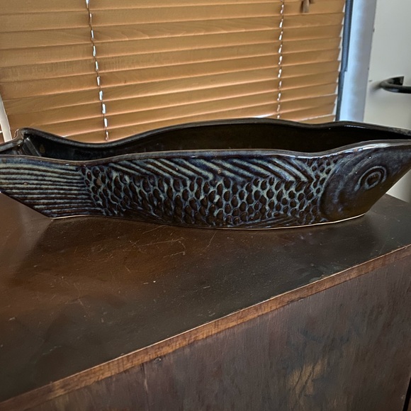 Source Unknown | Other | Large Ceramic Fish Dish | Poshmark
